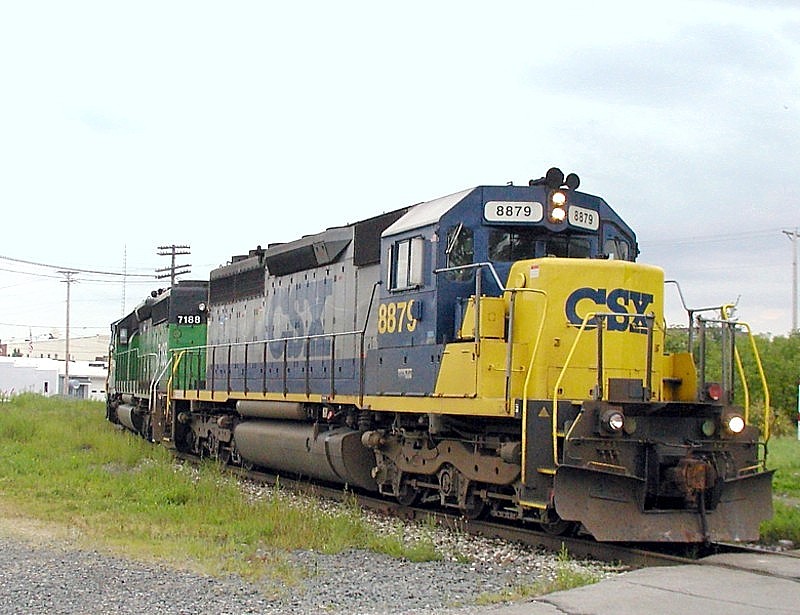 CSX 8879